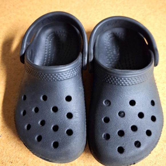 CROCS | Shoes | Crocs Black Sandals Classic Slipon Design | Poshmark